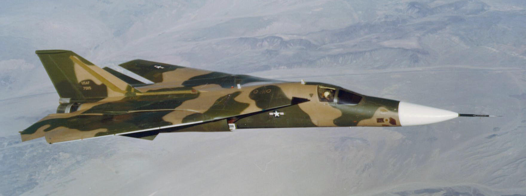 The F-111 Aardvark: The Controversial Jet That Became a Legend ...