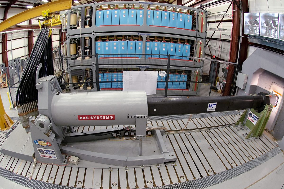 7 Next-Generation Weapons Already in Testing (2026): F-47, CCA ...