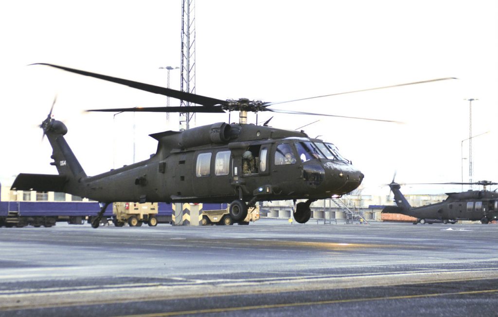 Remarkable Images Of The UH-60 Black Hawk | Military Machine