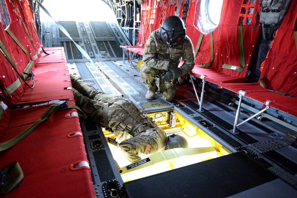 Spectacular Images Of The Boeing CH-47 Chinook Helicopter | Military ...