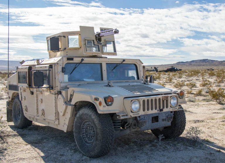 Powerful Images Of Humvees | Military Machine