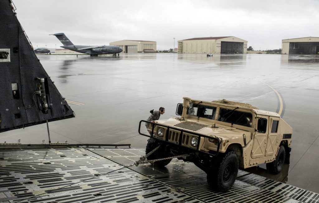 Powerful Images Of Humvees | Military Machine