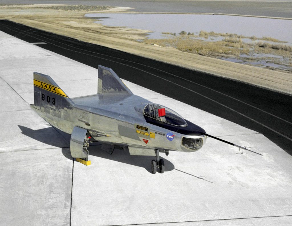 Stunning NASA Experimental Aircraft Images | Military Machine